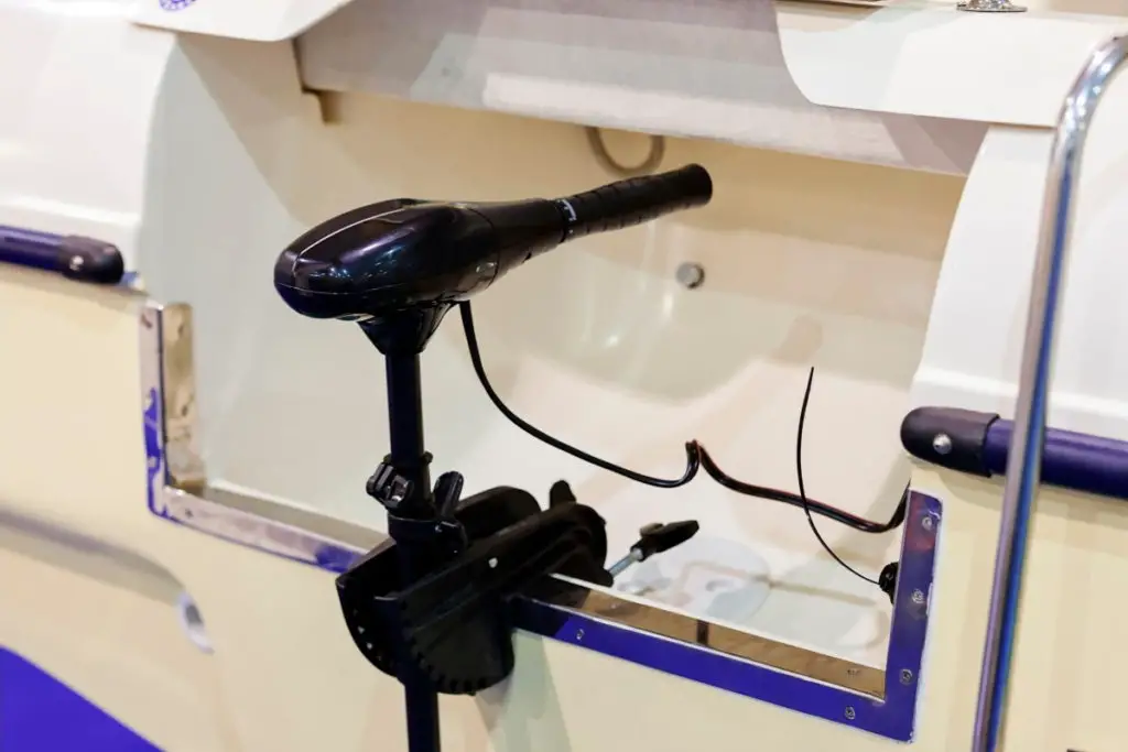 Types of Electric Trolling Motors - DC Trolling Motor